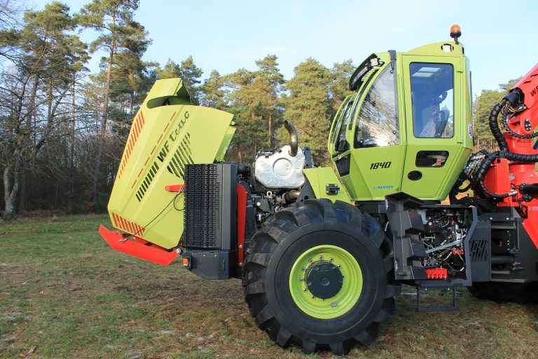 Erster WF trac 2345 ausgeliefert – Werner Forst- und Industrietechnik ...